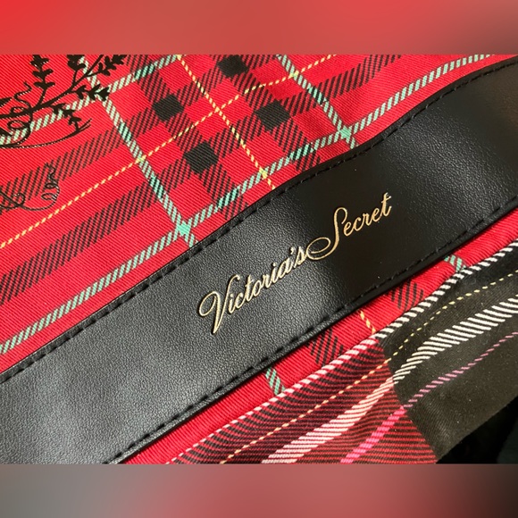 Victora Secret | Bags | Nwtvictoria Secret 41116 Big Handy Bag | Poshmark